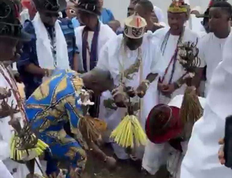 Oke Itase 2024 – World divination 2024 | Ilé Ife Nigeria - Ilé Awo